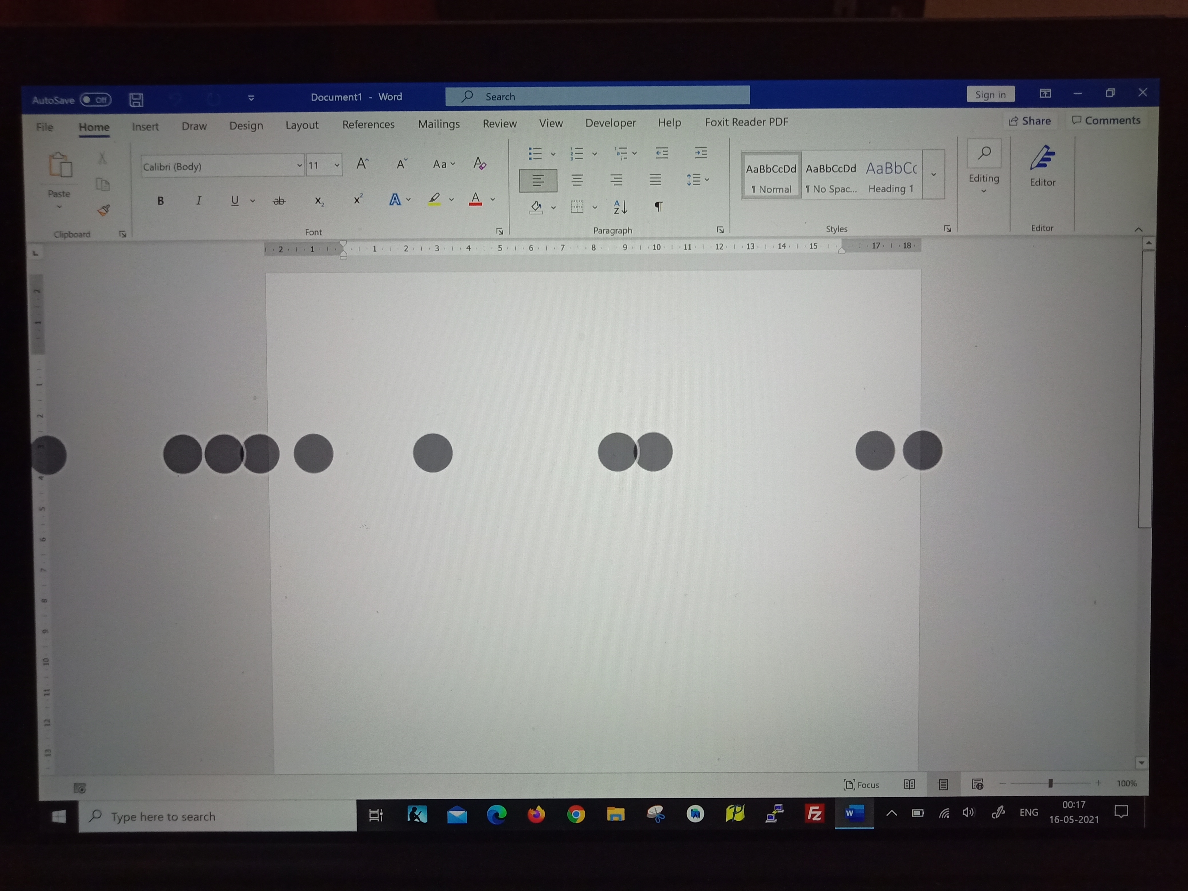 Big circular dots on the touch screen | Microsoft Community Hub