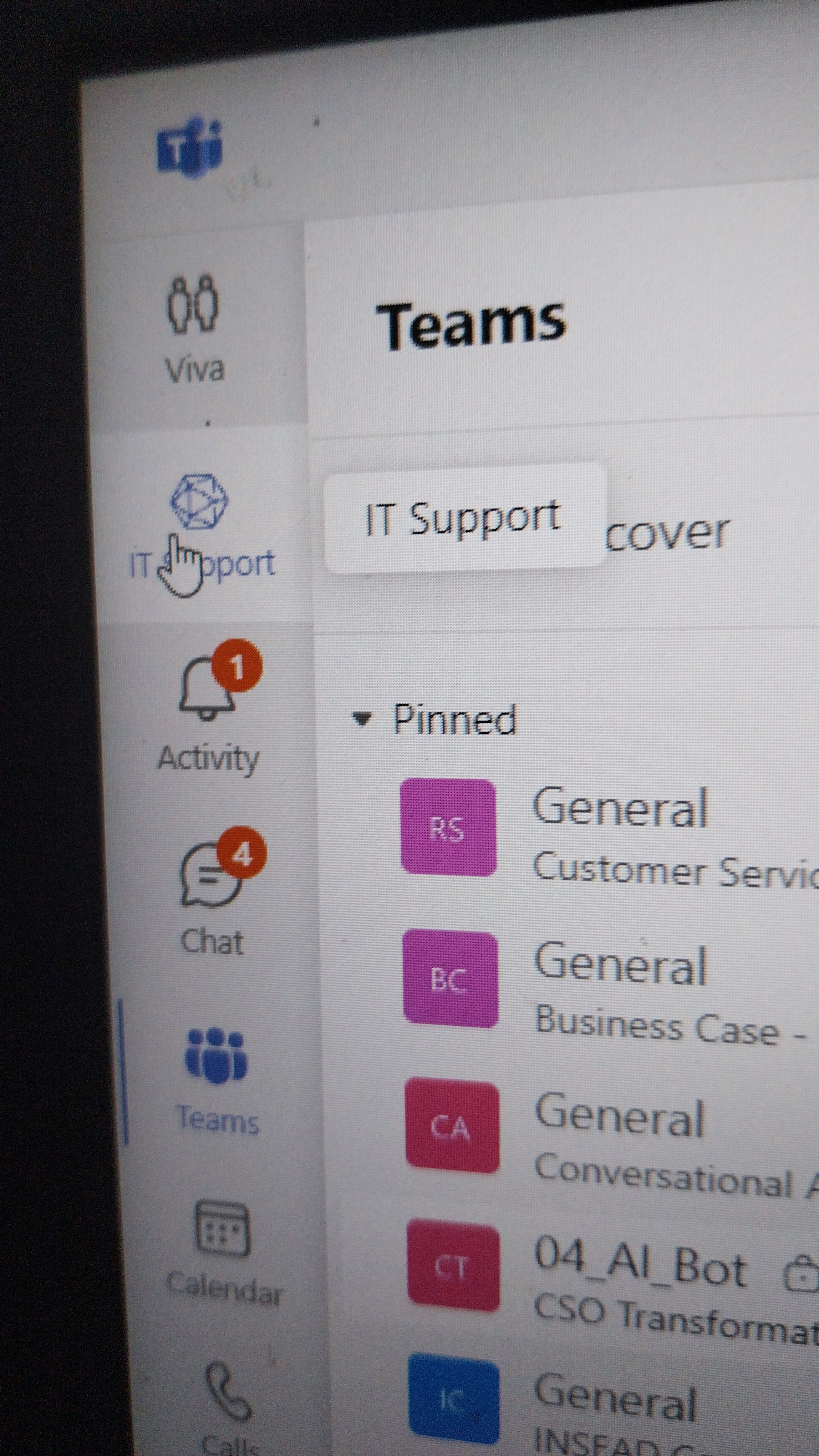 App of chatbot restarts if you leave chatbot and go to normal chat ...