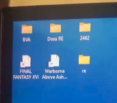 Desktop Icons keeps refreshing | Microsoft Community Hub