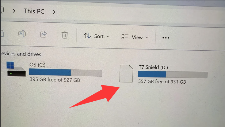 No icon for my SSD in Windows 11 file explorer | Microsoft Community Hub