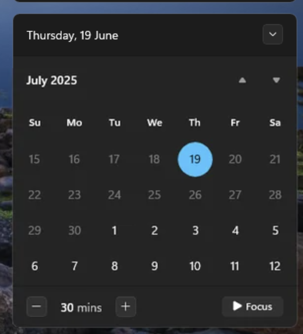 Calendar app shows the wrong month from time to time | Microsoft ...