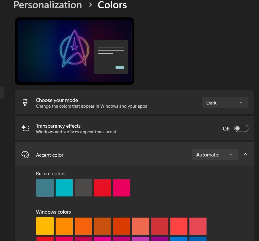 Keeps switching to "light" mode at 7:40am daily | Microsoft Community Hub