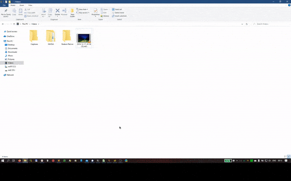 All the blue colors turn to purplish after a few moments after startup ...