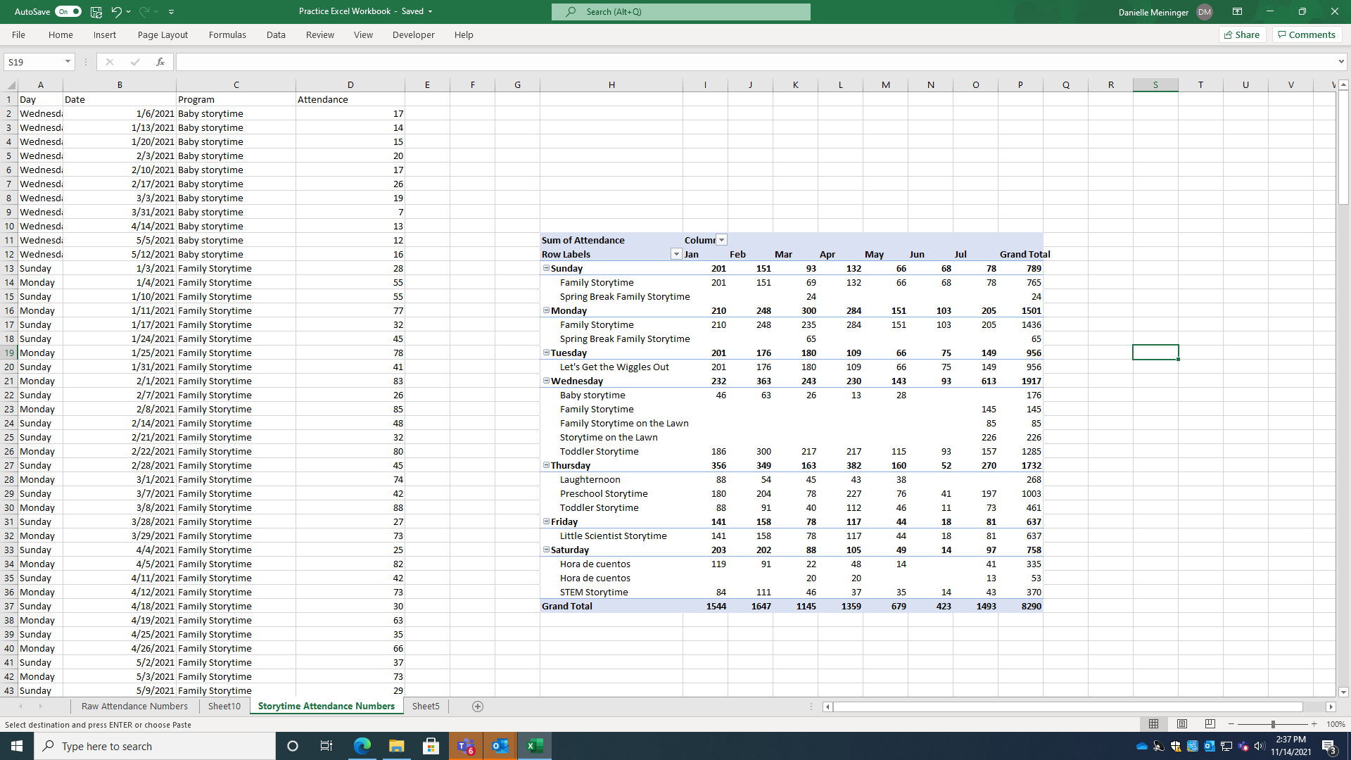 Adding a count to pivot table | Microsoft Community Hub